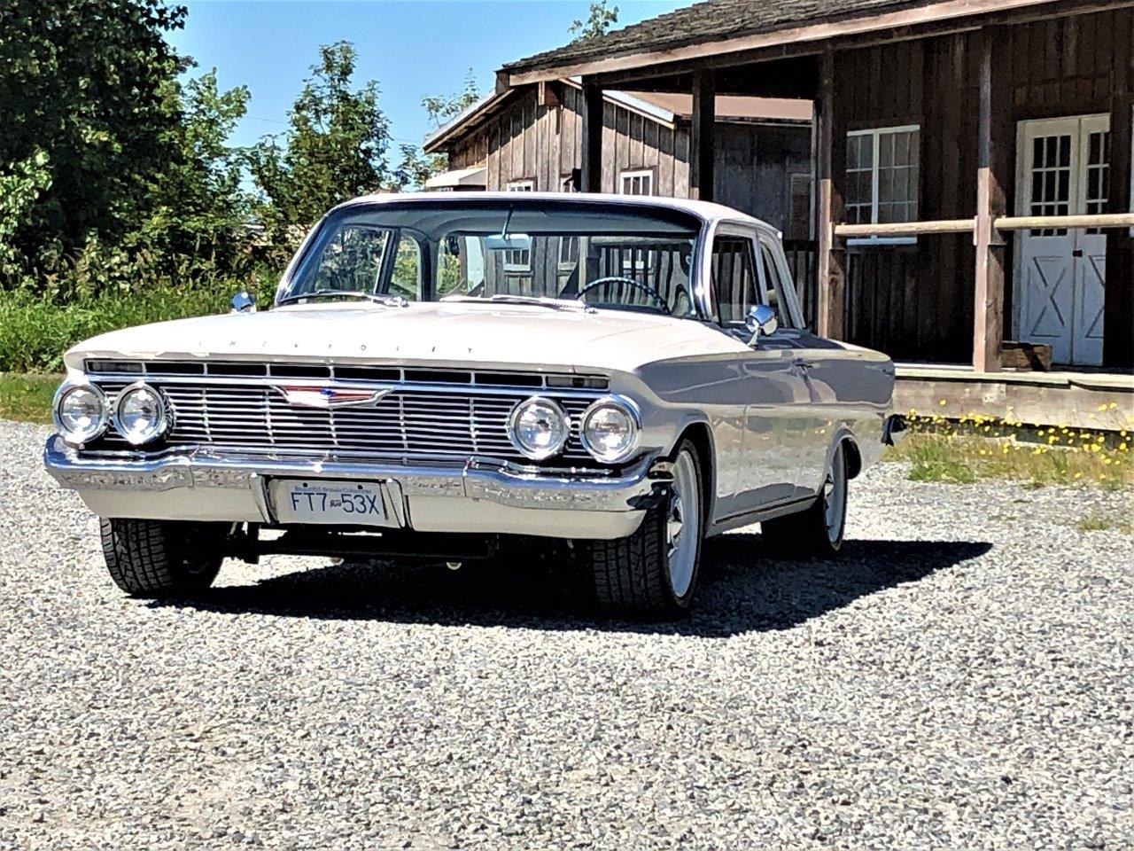 1961 Biscayne Ultimate Sleeper – JellyBean Autocrafters